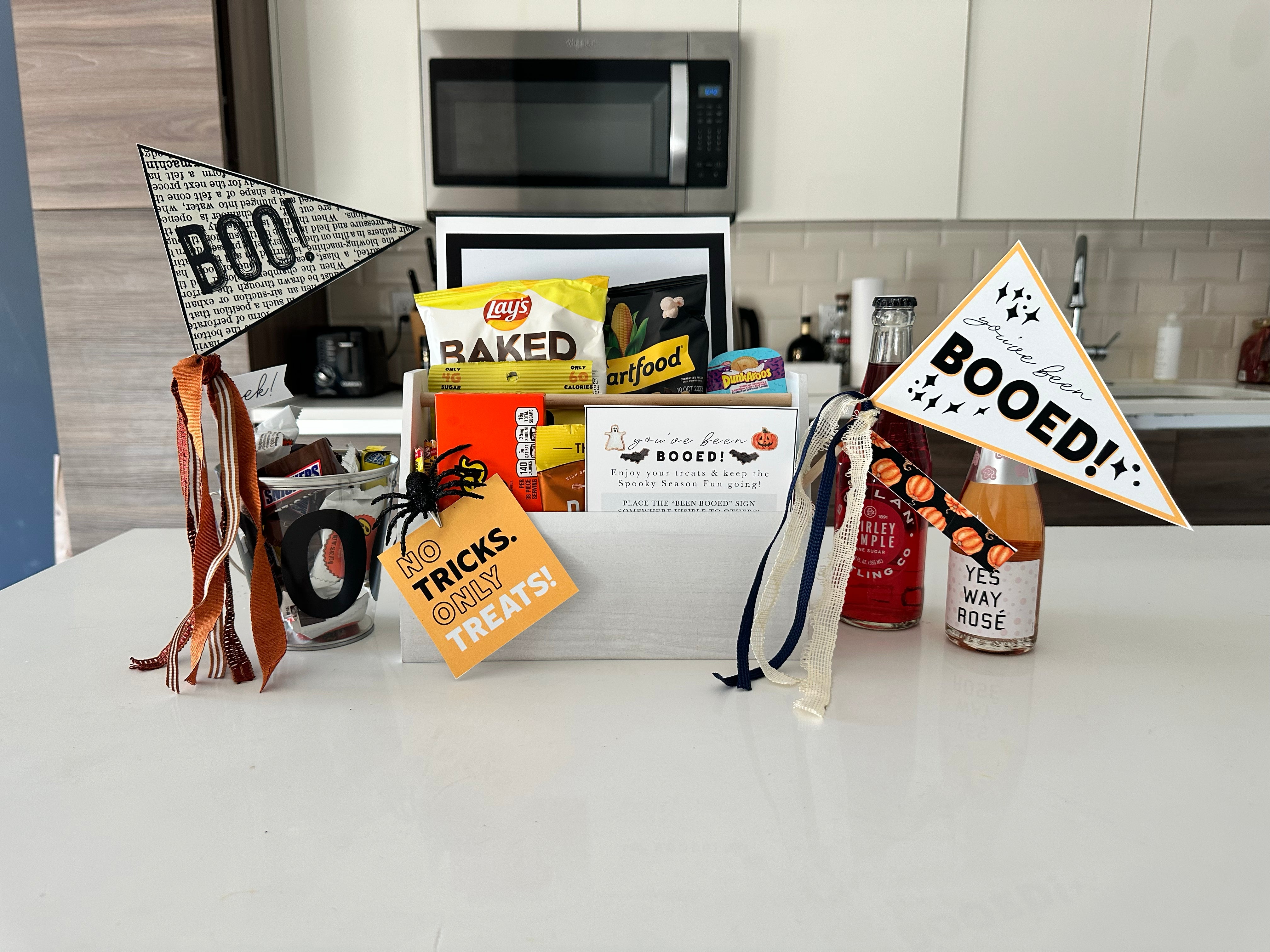 HOW TO "BOO!" SOMEONE FOR HALLOWEEN – kikiandnim